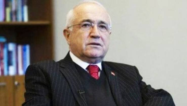 Cemil Çiçek'ten 9 Kasım uyarısı Cemil Çiçek'ten 9 Kasım uyarısı